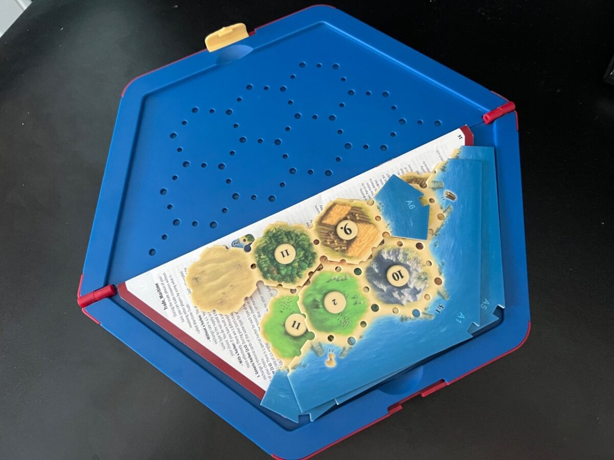 Catan Traveler - The Catan for when you just want to play Catan - Games@PI